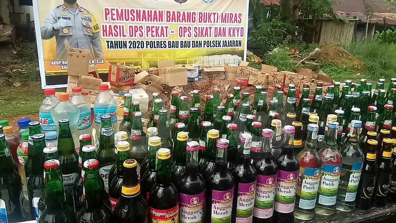 1.200 Liter Miras Tradisional Arak dan Konau Dimusnahkan - telisik.id